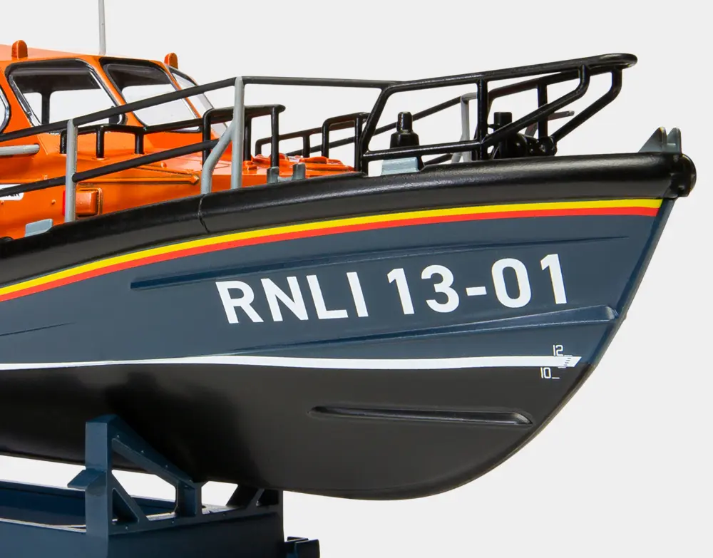 Airfix RNLI Shannon Class Lifeboat Model Kit Scale 1:72