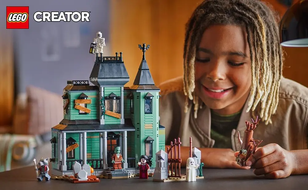 LEGO Creator Haunted Mansion Set 31167