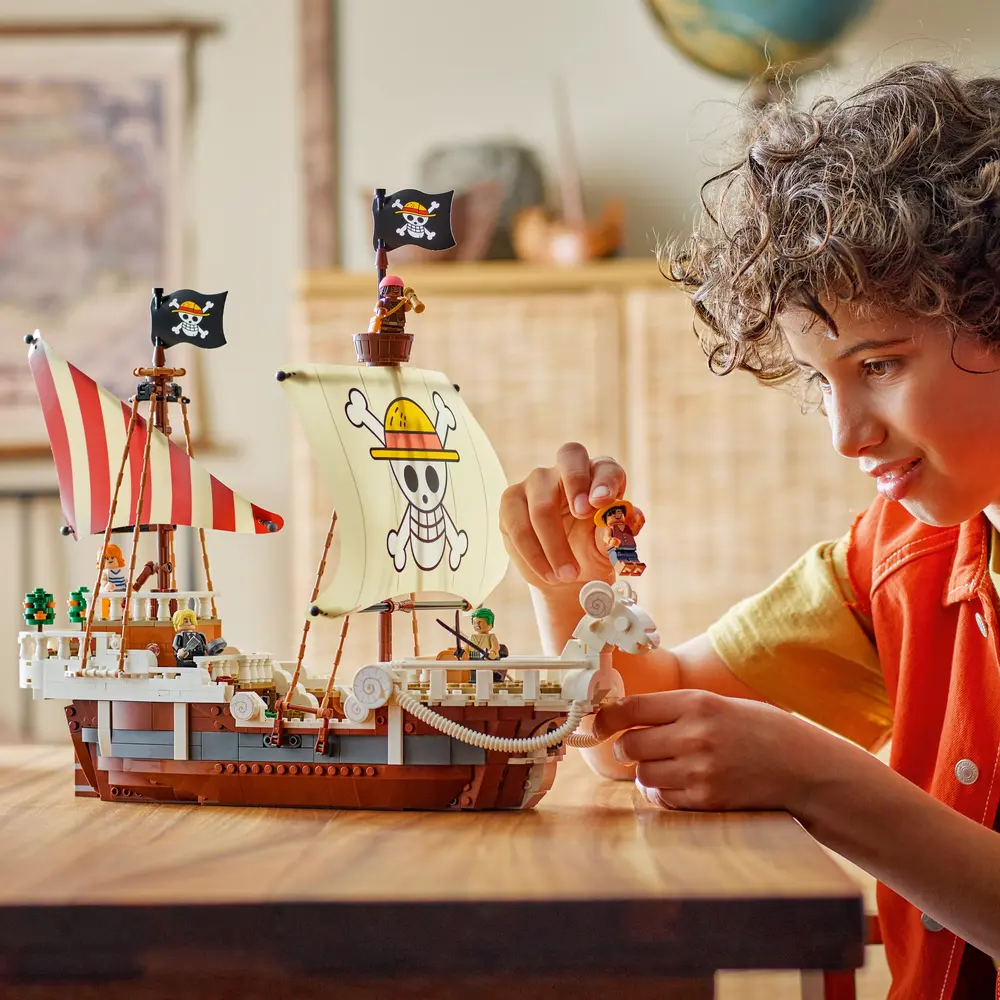 LEGO ONE PIECE The Going Merry Pirate Ship