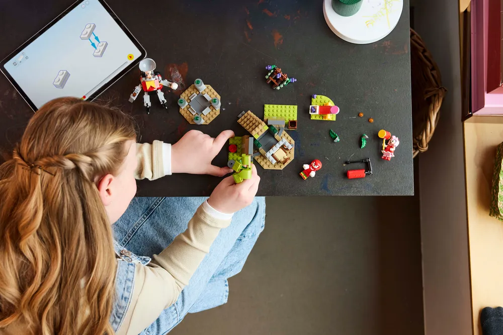 LEGO Sonic the Hedgehog Knuckles and the Master Emerald Shrine 76998