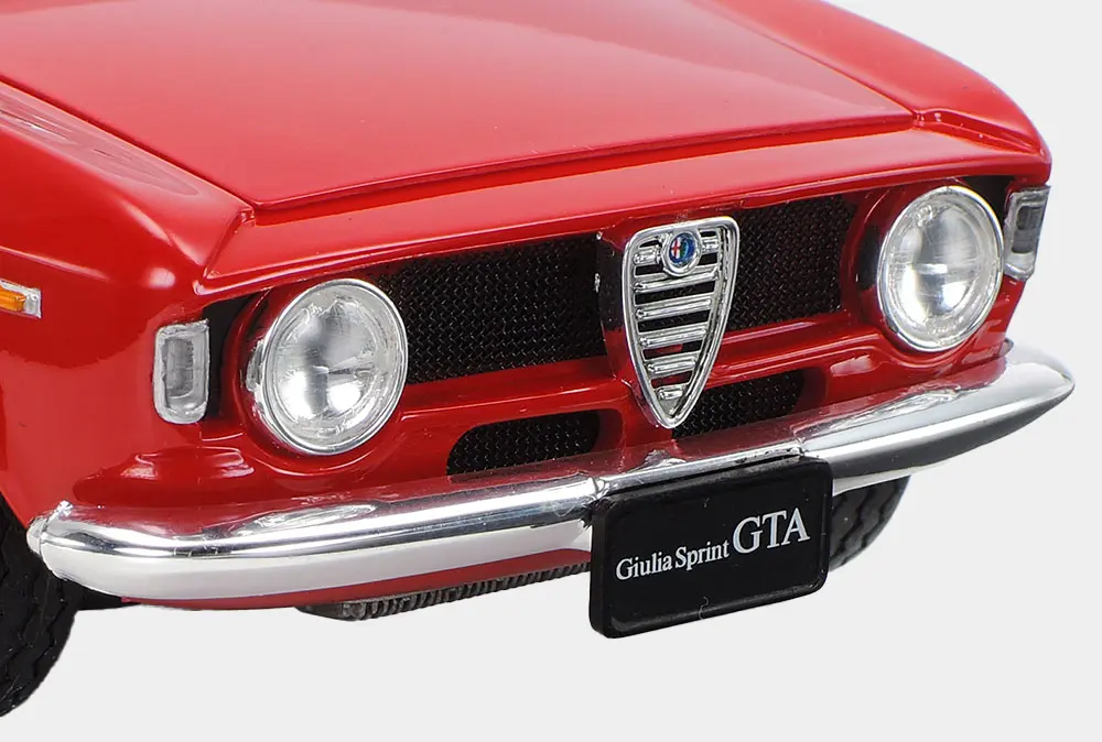 Tamiya Alfa Romeo Giulia Sprint GTA Model Kit 1/24 Scale