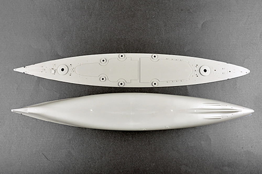 Trumpeter German Bismarck Battleship Model Kit Scale 1:350